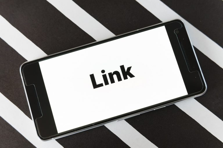 How To Add a Link on Twitter: The Key to Web Visibility - BlogEraser